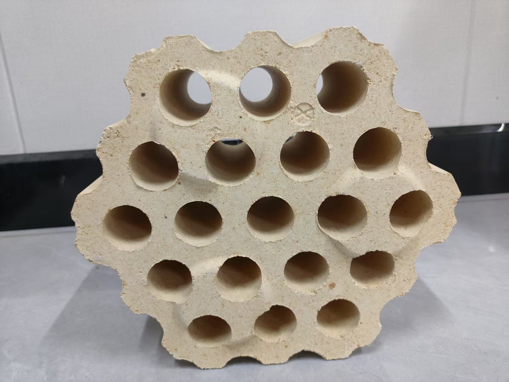 High Refractoriness Under Load DRL-65 Low creep High Alumina Brick Used ...